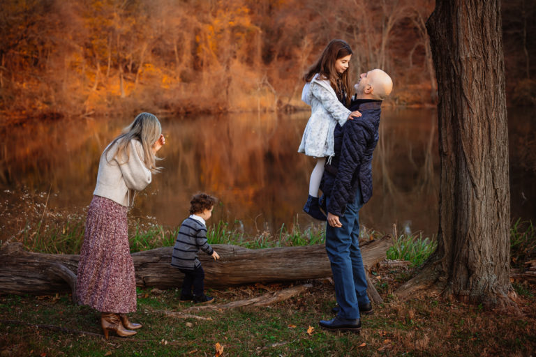 8 Tips to Picture-Perfect Family Photo Outfits